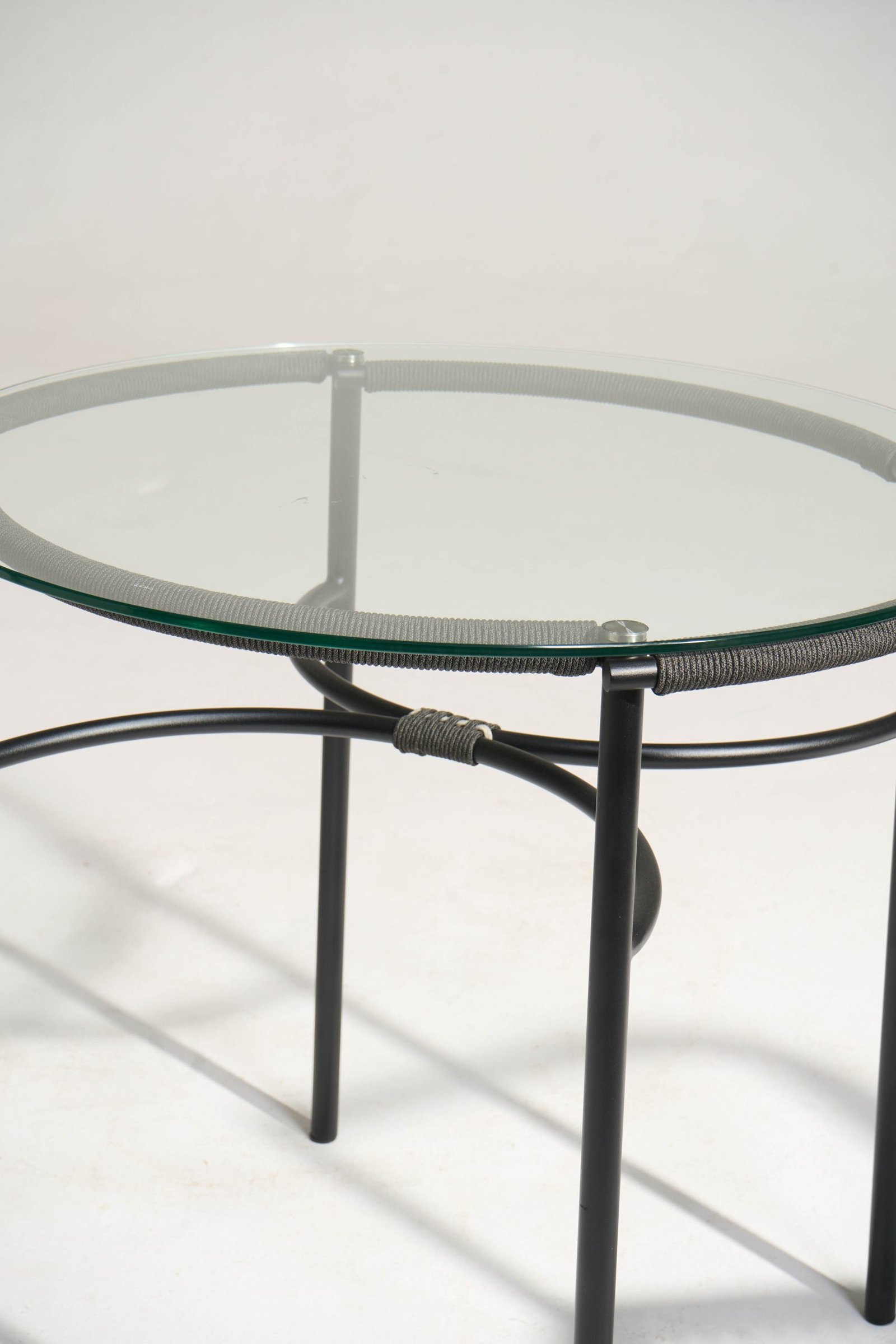 Trim Dining Table - Corner 43 Decor