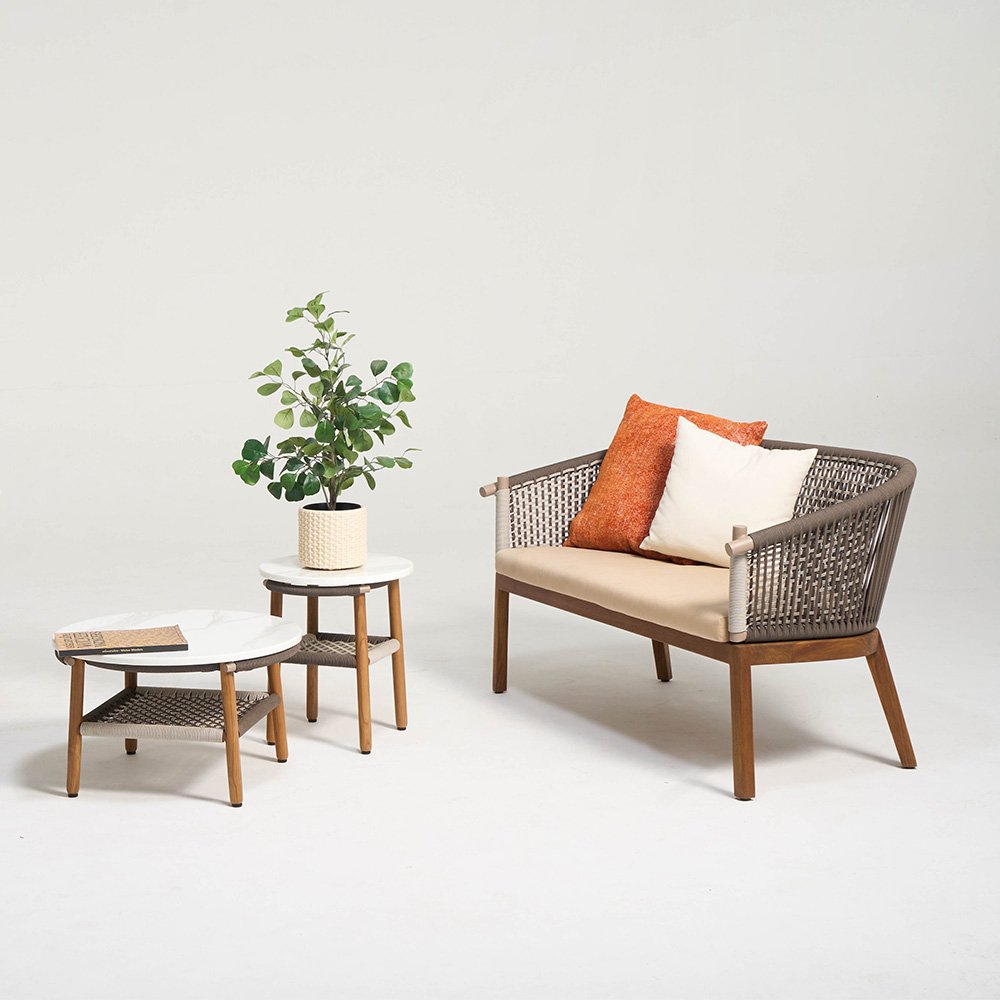 Trim Coffee Table (Wooden) - Corner 43 Decor
